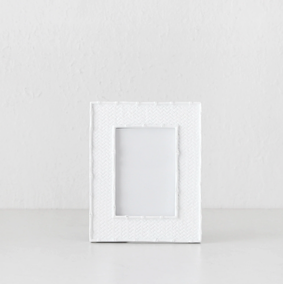 White Weave Singapore Frame - 4x6 – Hadley & Home